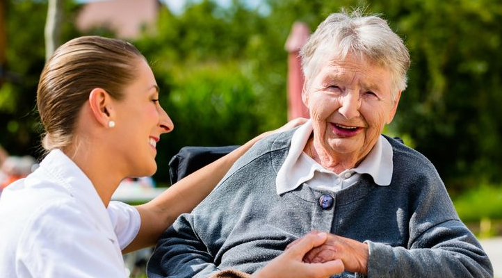 Le métier Intervenant social
